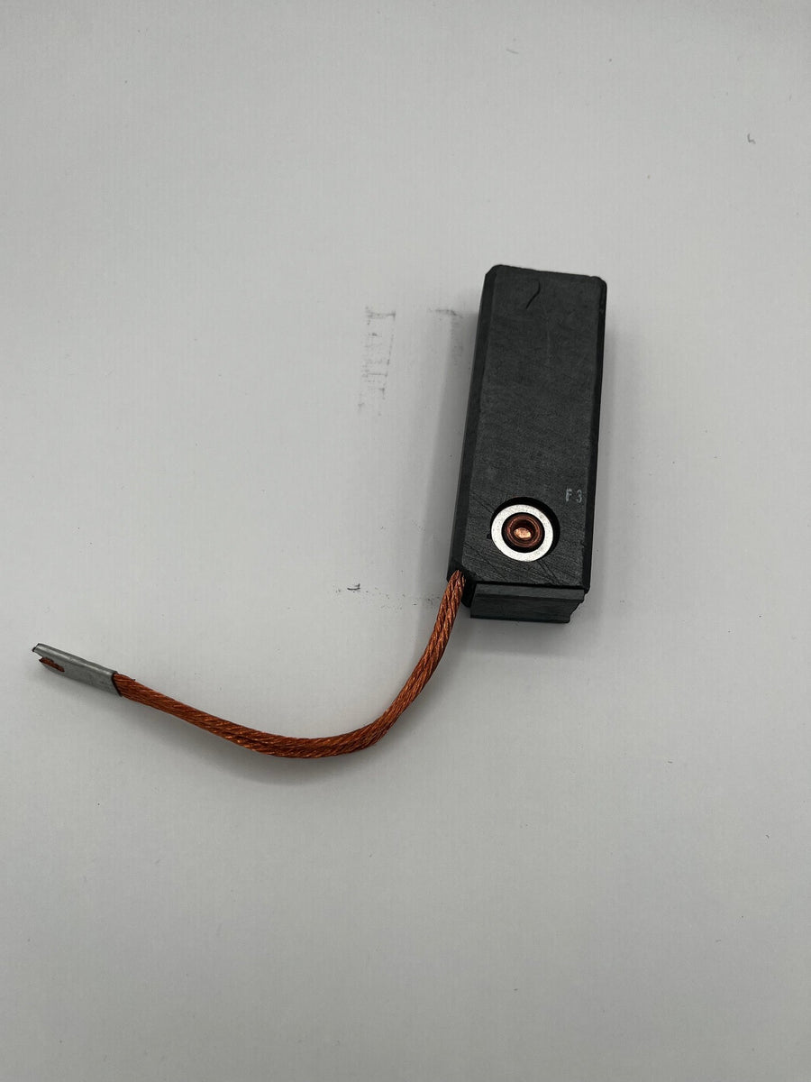 OEM Carbon Brush Excitor 895C638G01 – WS Supply Store